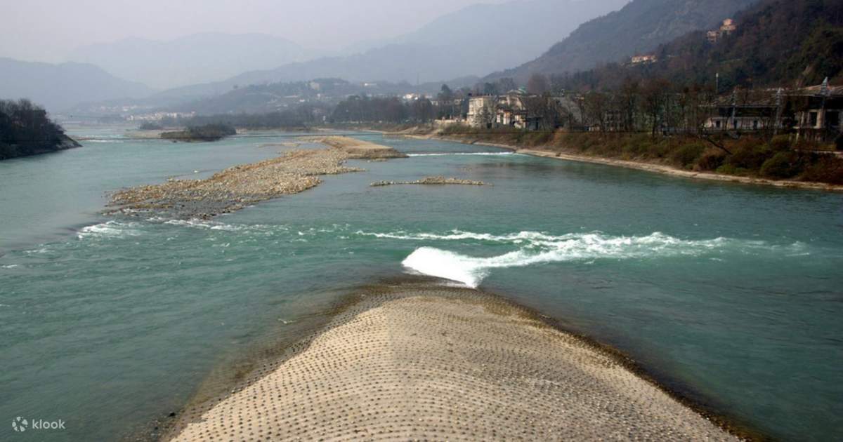 Excursión de un día a la montaña Qingcheng y Dujiangyan (guía de habla inglesa, mínimo 2 ...